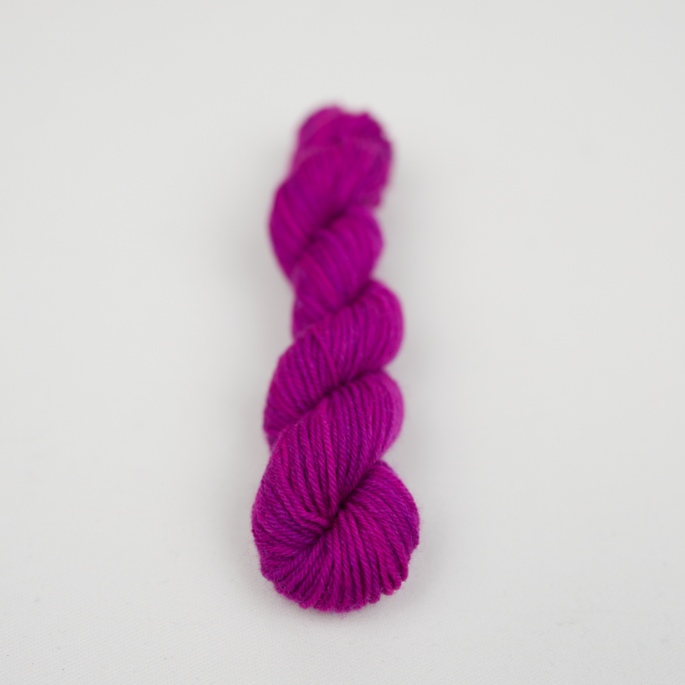 Bright Fuchsia – Two Sisters Yarn Company